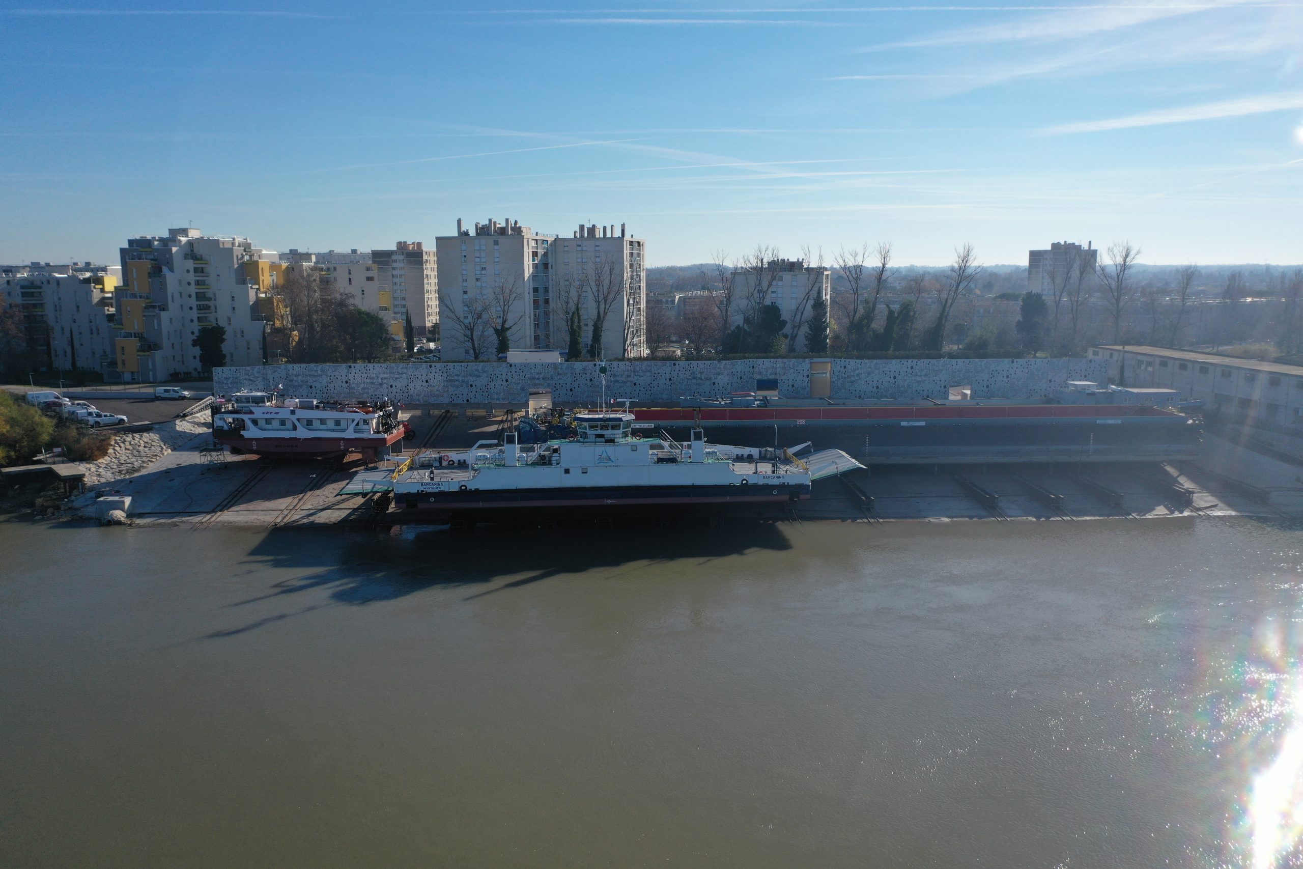 La SACHA, maillon stratégique de la filière fluviale sur l’axe Rhône ...